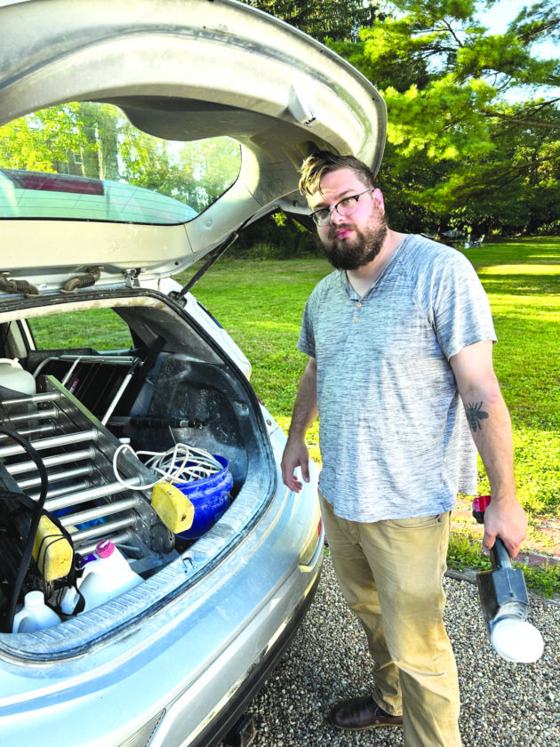 Canfield bee buff carries on family tradition | News, Sports, Jobs ...